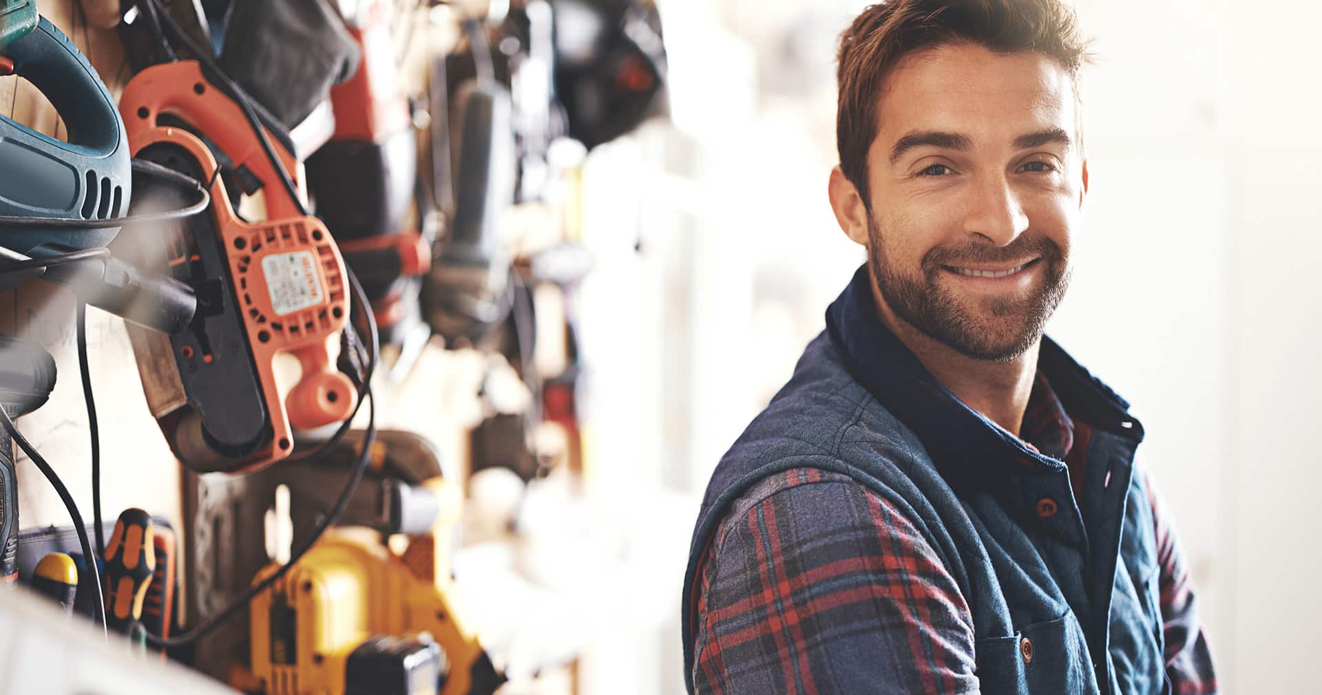 How to Start a Handyman Business in 2025 (Free Checklist)